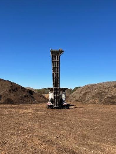 Used 2004 DIAMOND Z 1248B for Sale at Grinder Crusher Screen