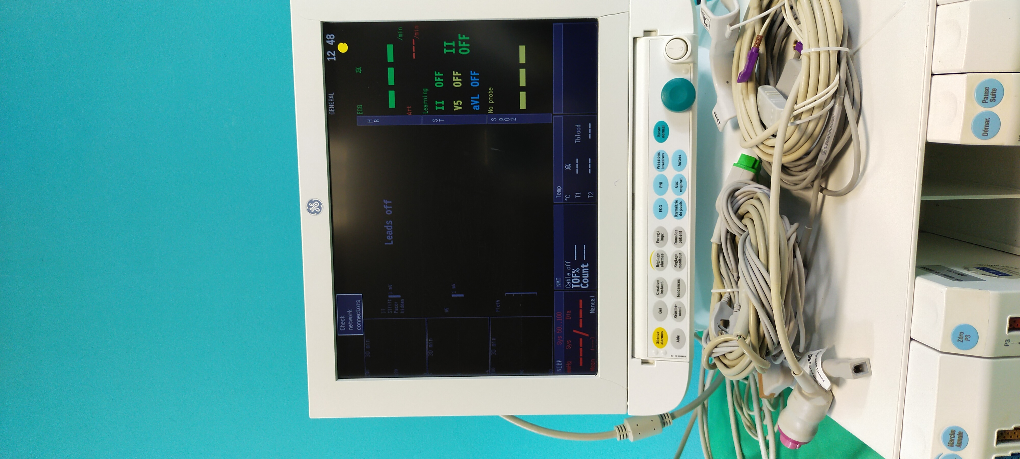 Gebraucht Sold GE ohmeda D-FPD15-00 Patientenmonitor mit Zubehör ...